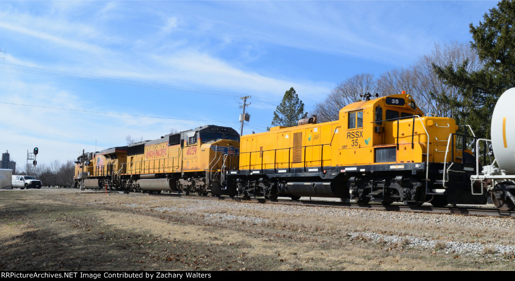 UP 7488 4039 RSSX 35